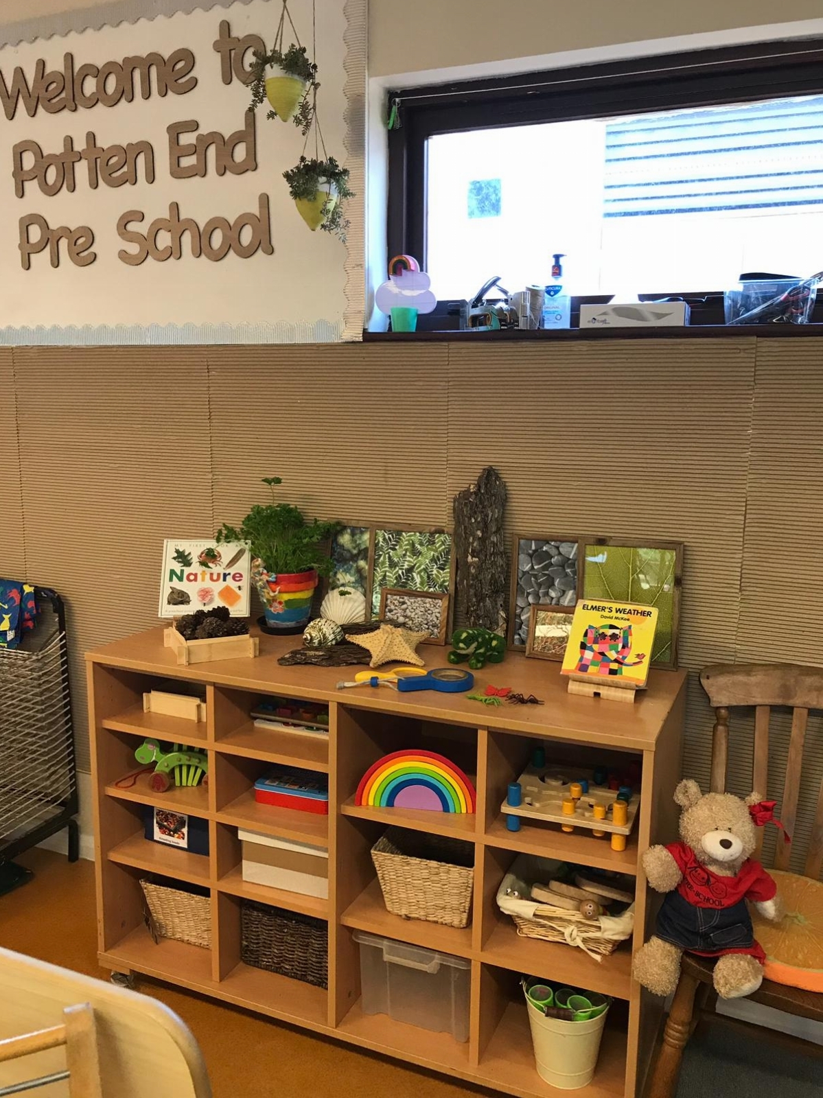 About the Pre-School - Potten End Pre-School, Herts